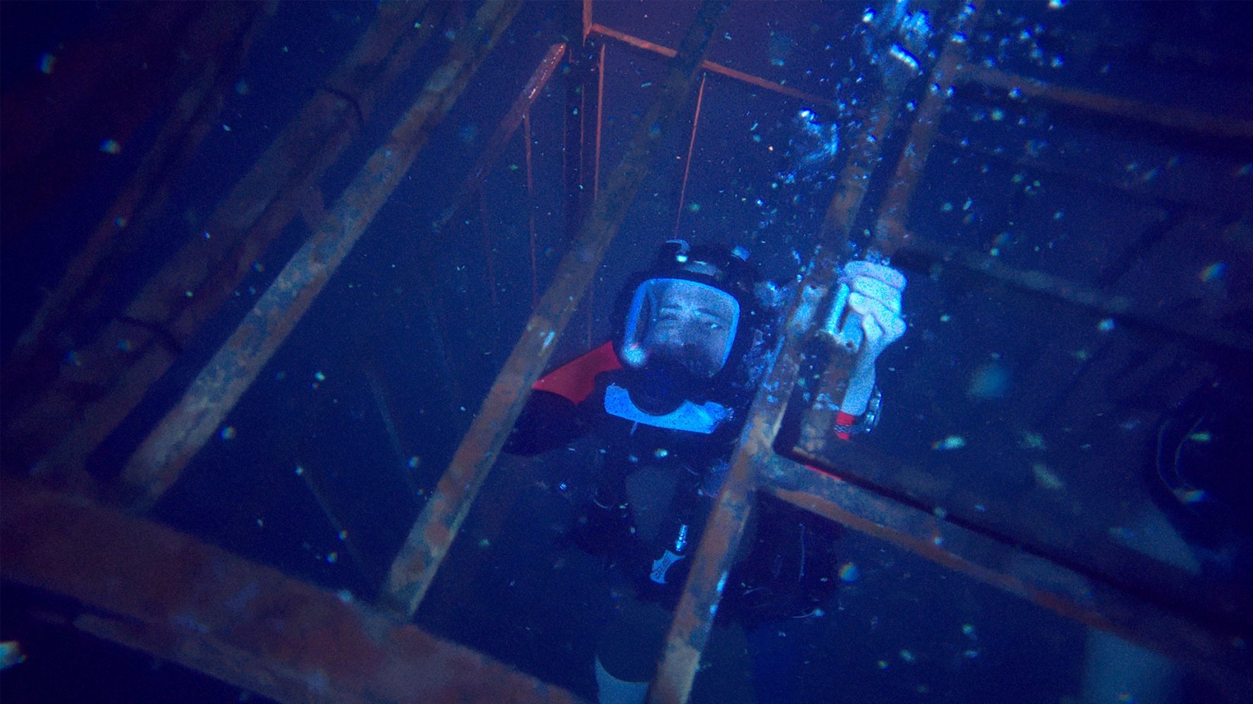 47 METERS DOWN - Behind The Lens Online